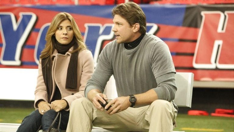 The 9 Best American Football TV Shows | tvshowpilot.com