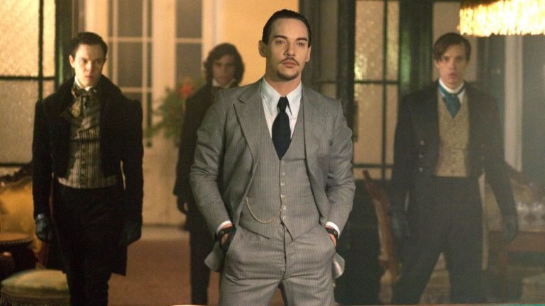Top 24 Vampire TV Shows | tvshowpilot.com