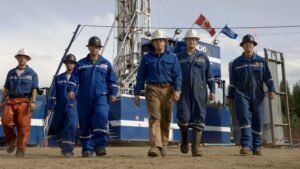 9 Fascinating TV Shows About Oil Drilling | tvshowpilot.com