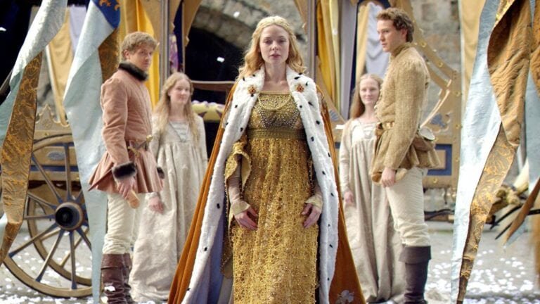25 Best TV Shows About the Kings & Queens of England | tvshowpilot.com