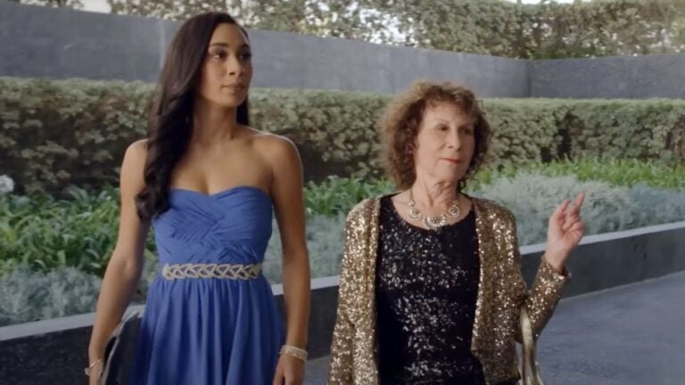 The 17 Best TV Shows About and for Seniors | tvshowpilot.com