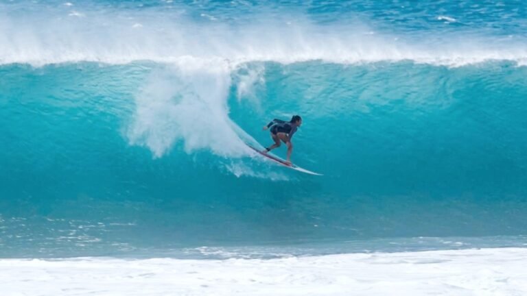 The 26 Best TV Shows About Surfing | tvshowpilot.com