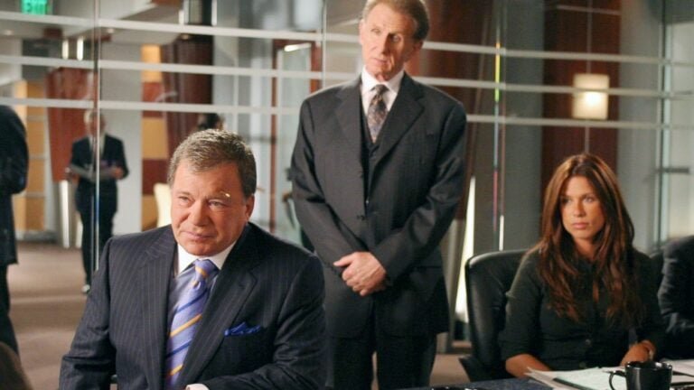 Top 30 TV Shows About Law Firms | tvshowpilot.com