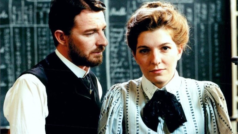 44 TV Shows Set in Victorian Era England | tvshowpilot.com