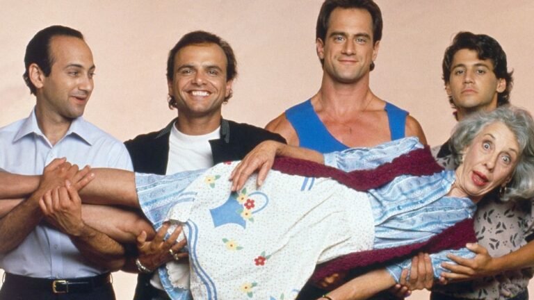 The 14 Best TV Shows About Funeral Homes | tvshowpilot.com