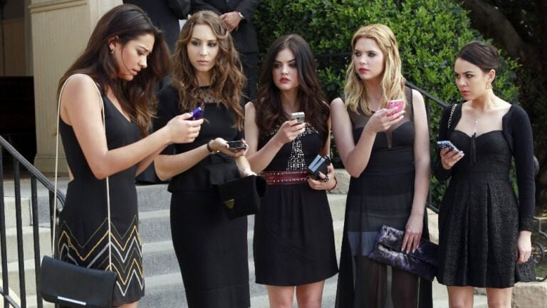Top 17 TV Shows About Stalkers | tvshowpilot.com