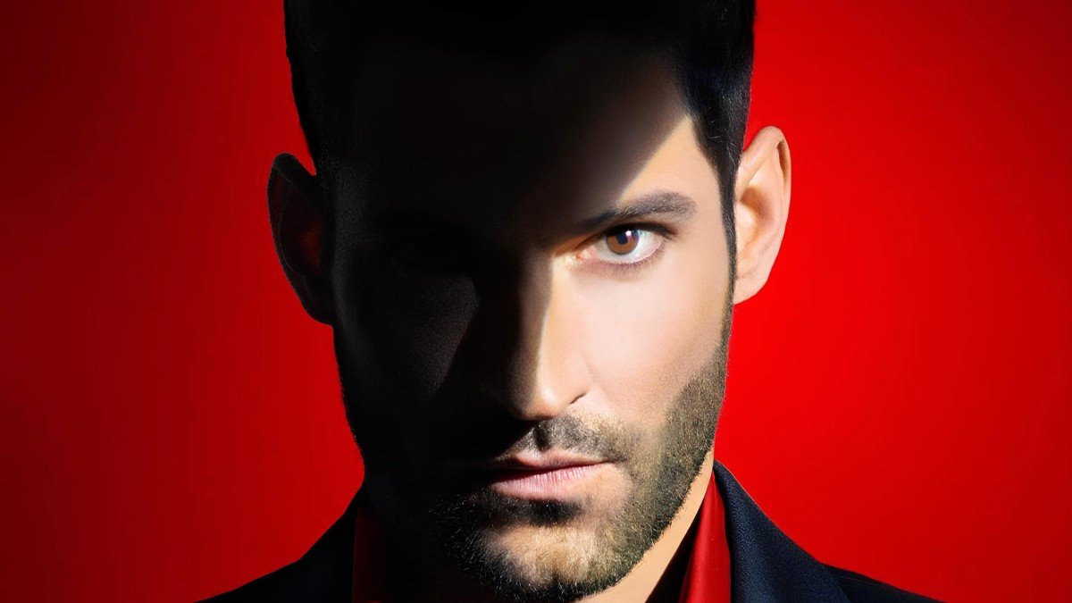 How to Channel Your Favorite TV Show Characters With Colored Contact ...